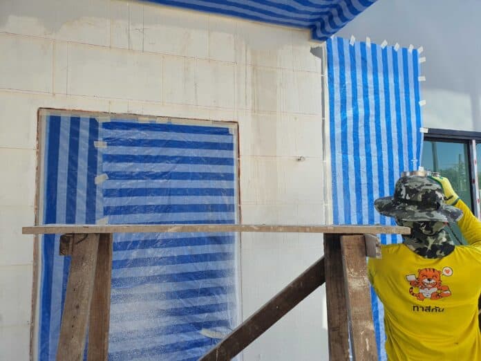 สีพ่น Texture Toa รูปแบบก่ออิฐ สวยไม่ซ้ำใคร - By ช่างเสือ ทาสี